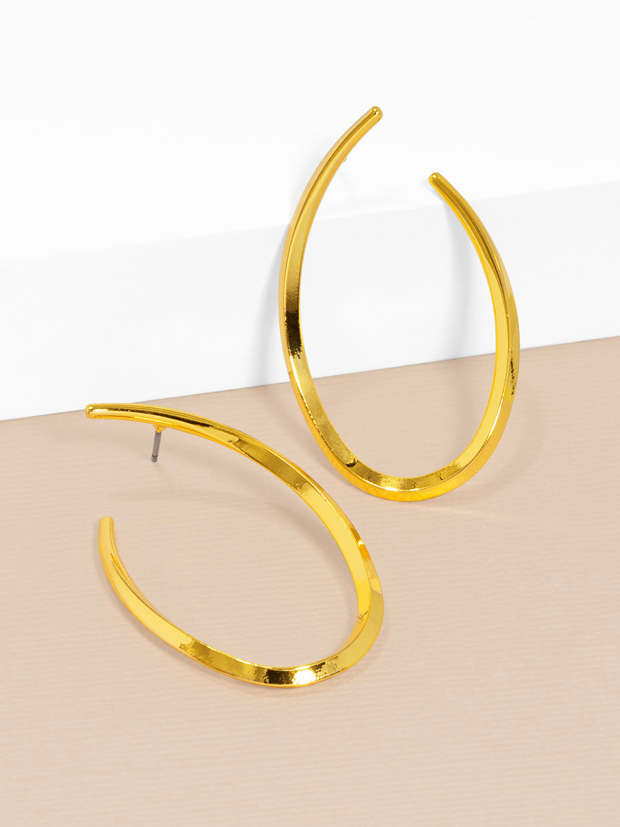 Front-facing Oval Hoop Earring | ZENZII Wholesale Jewelry